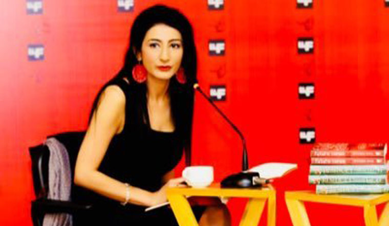 Congress, BJP in war of words after UK professor denied entry to India ...