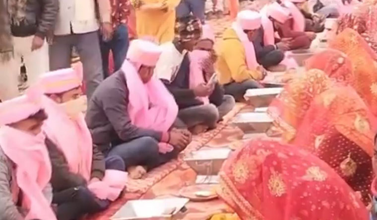 UP: Three-member committee to probe mega wedding scam attended by over ...