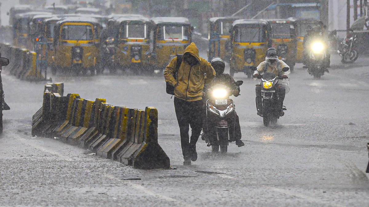 Hyderabad rains: IMD issues orange alert for Telangana, warns of heavy showers for the city- The ...