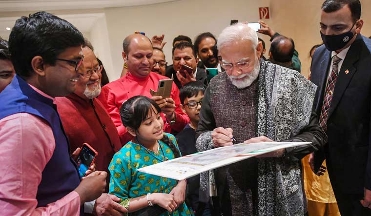 Watch: PM Modi grooves to patriotic song sung by Indian boy in Germany ...