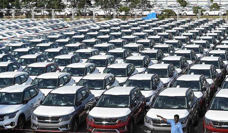SC relaxes March 31 deadline for automakers to sell BS-IV vehicles ...