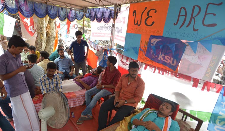 Kerala High Court bans student strikes in school, college campuses- The ...