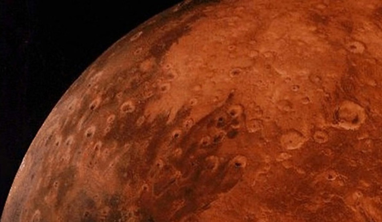 Water on Mars? Evidence of groundwater system on Red Planet emerges ...