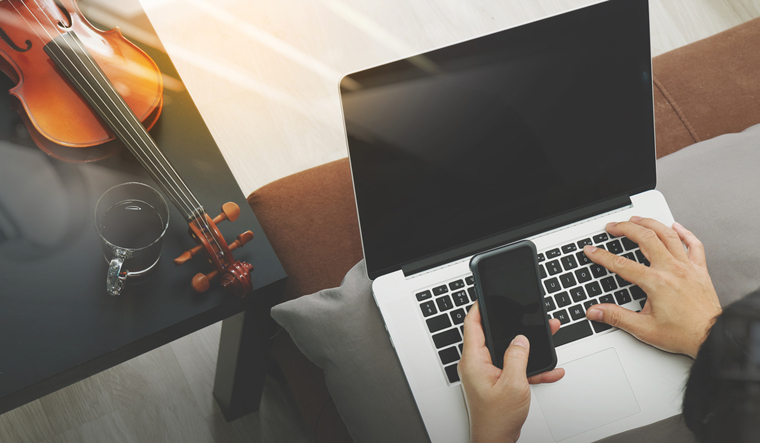 New AI system can decipher violinist's body language in real time - The ...