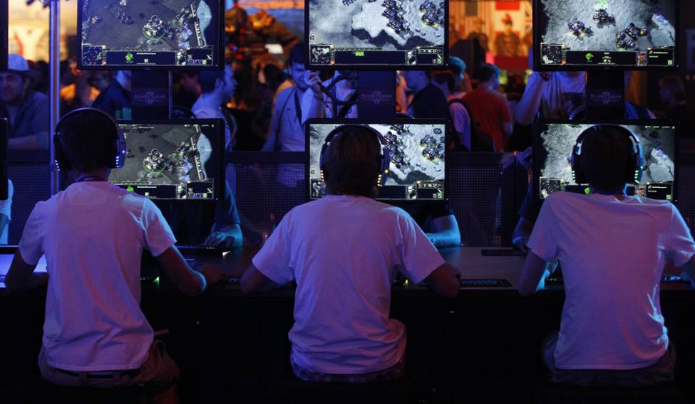 Topic: 5 Hottest Online Games Being Played Across India!- The Week