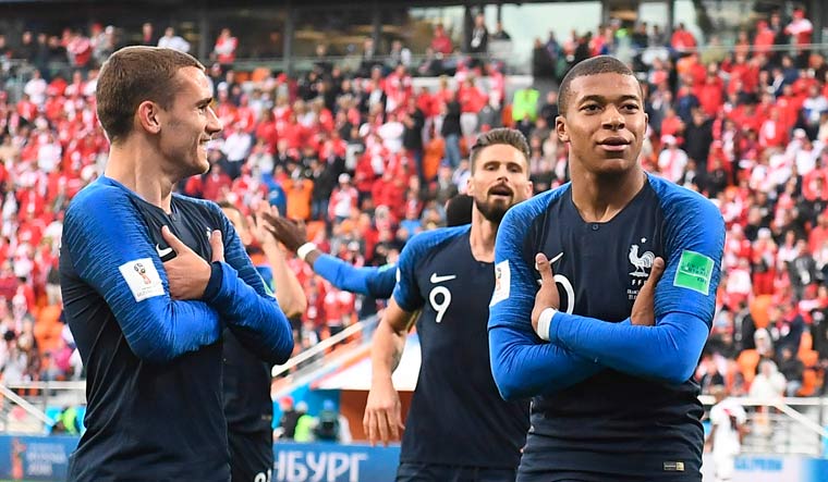 France beat Peru 1-0, enter Round of 16- The Week