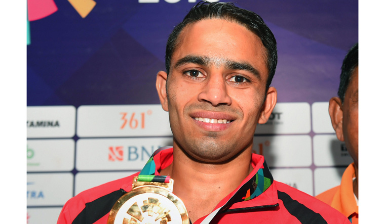Boxing: Amit Panghal, Shiva Thapa in Indian team for Asian ...