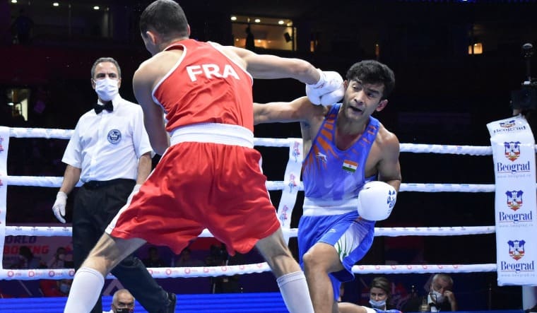 Boxing: Shiva Thapa enters world c'ships QFs, one win away from making ...