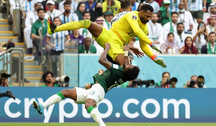 Qatar 2022: Saudi's Yasser Al-Shahrani breaks jaw after collision- The Week