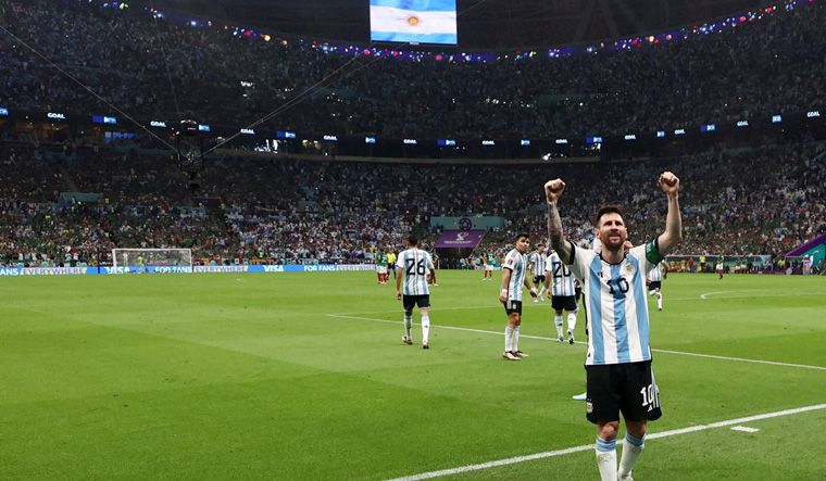 Qatar 2022: Biggest World Cup crowd in 28 years witnessed Argentina ...