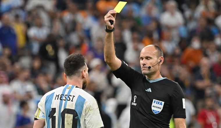 Why Messi blasted referee after Argentina-Netherlands match- The Week