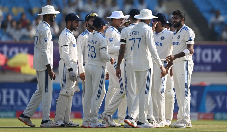 England Test: Noticed Indian team wearing black armbands? Here's why ...
