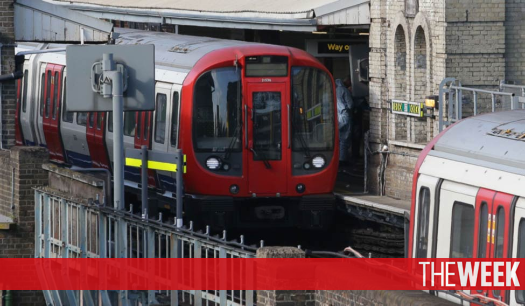 Several hurt in 'terrorist' incident in London