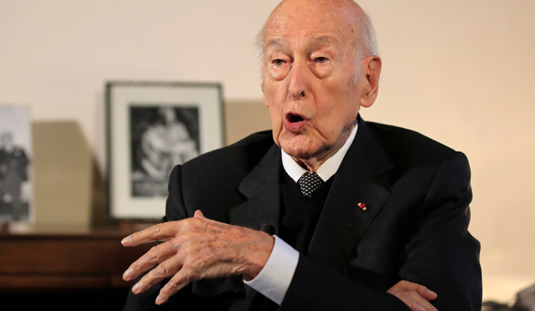 France mourns death of pro-Europe ex-president Valery Giscard d’Estaing ...