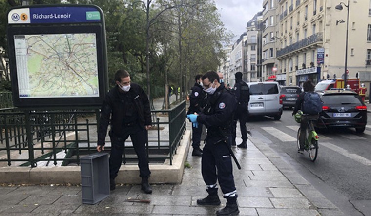 2 wounded in Paris knife attack near former Charlie Hebdo office- The Week