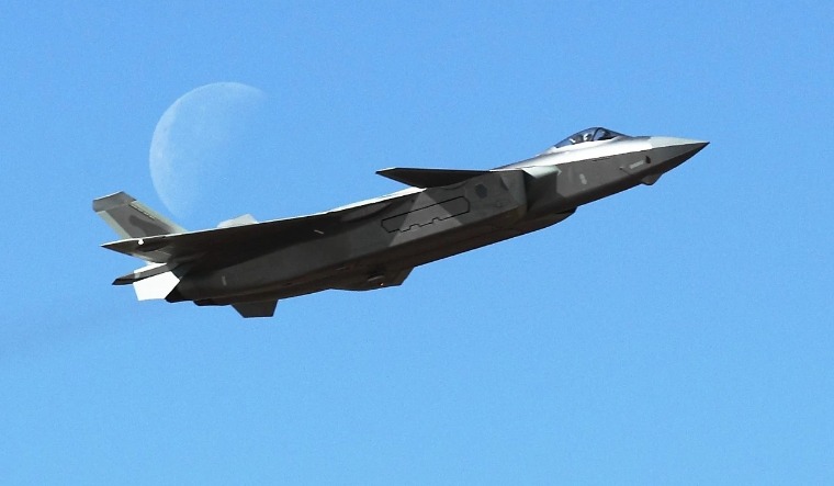 Is China testing the J-20 fighter's latest engine near super-altitude ...