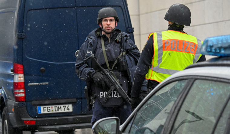 German police end suspected hostage situation in Dresden, arrests ...