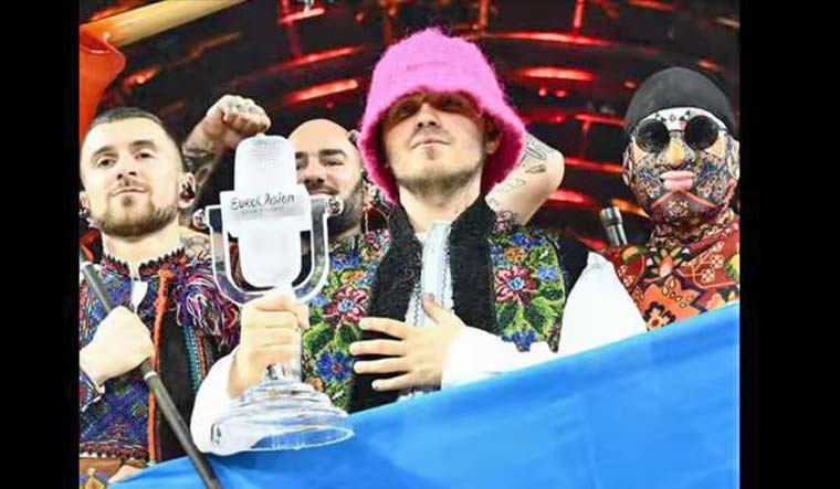 Ukrainian band sells Eurovision trophy to raise funds for military aid ...