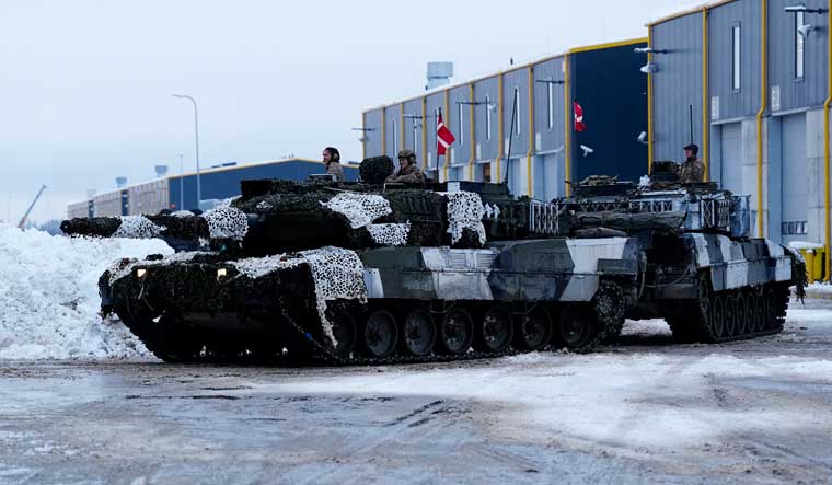 Leopard 2: As pressure mounts, Germany may not block Poland from ...