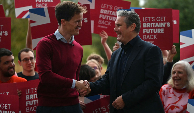 UK: Big blow to Sunak as opposition Labour wins by-elections in two ...