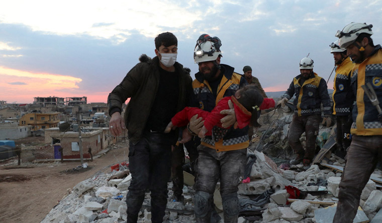 Turkey-Syria earthquake: Over 8,000 rescued from the rubble, says ...