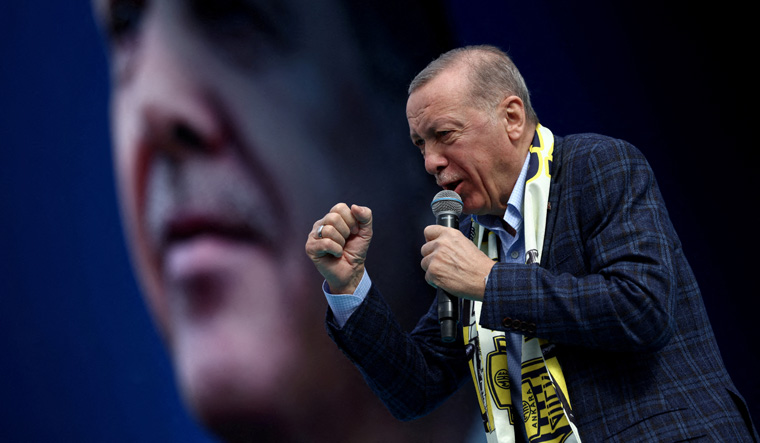 Erdogan wins endorsement for Turkish election runoff from third-place ...