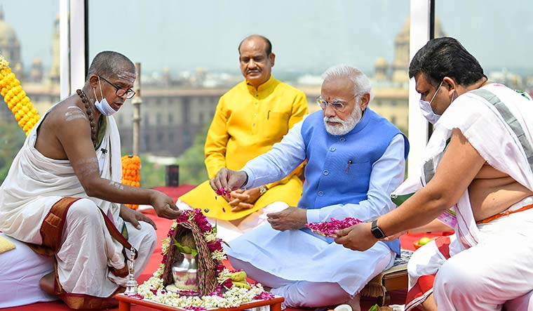 Sachidananda Murthy on why Naidu was not at the National Emblem ...