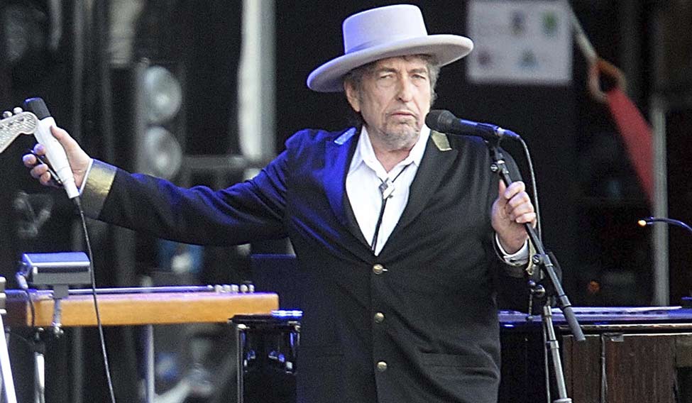 Dylan, the 'literary genius'