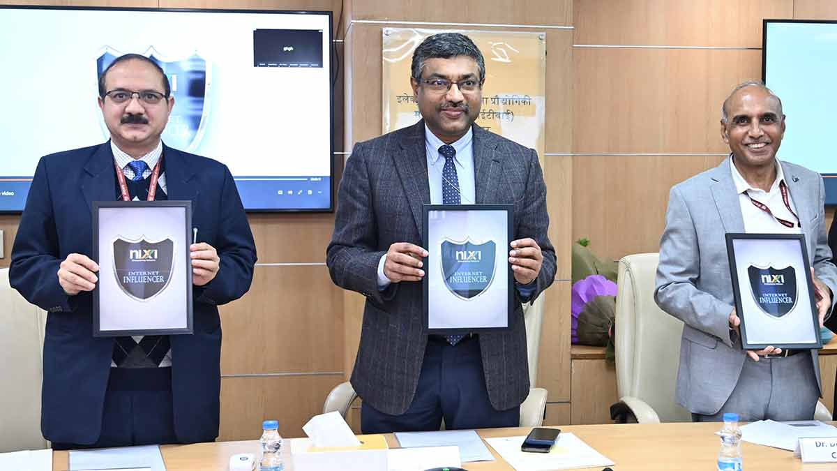 Shri S. Krishnan, Secretary, MeitY and Chairman, NIXI, Launches ...