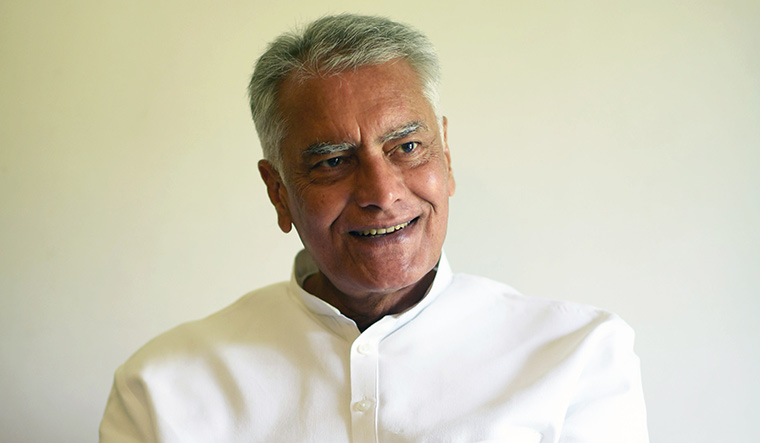 CM Bhagwant Mann mortgaging Punjab's future for votes: BJP's Sunil ...