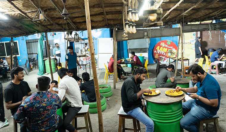 Hopping on to Hyderabad's 4am biryani trend- The Week