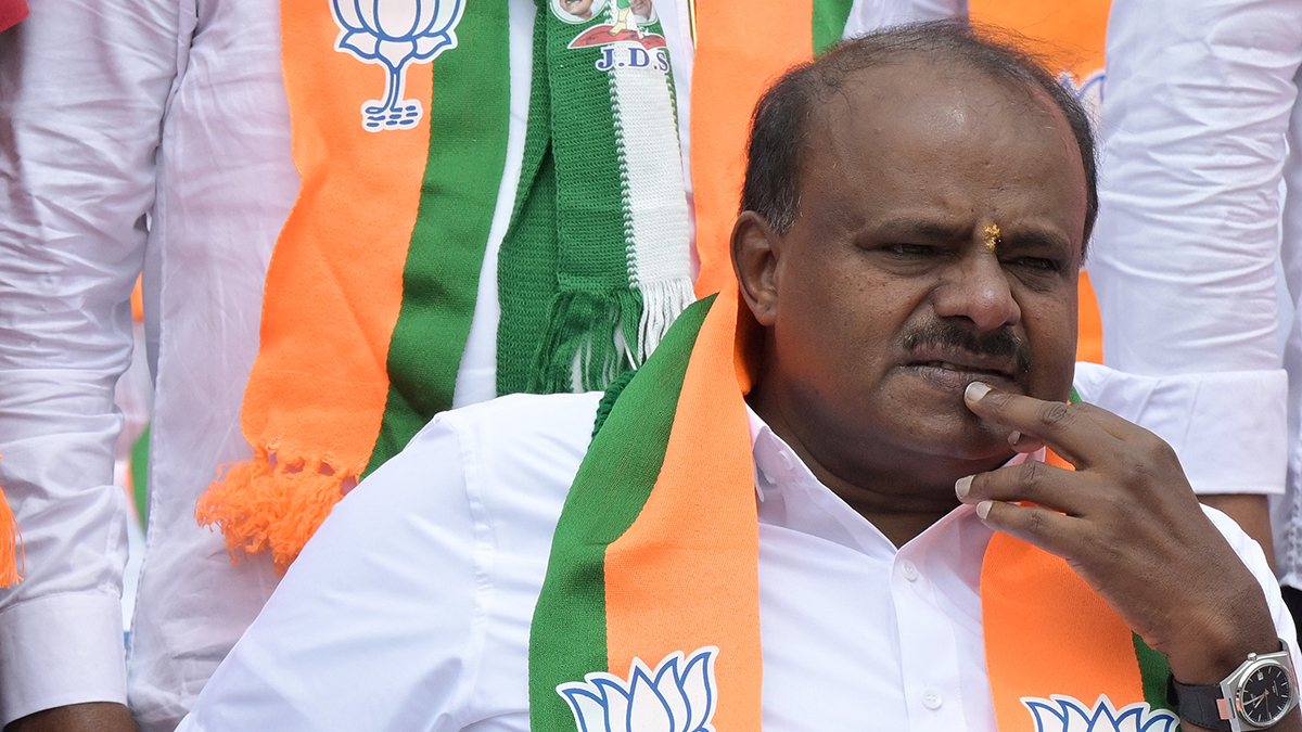 HD Kumaraswamy's Bidadi farm surveyed over land grabbing charges- The Week