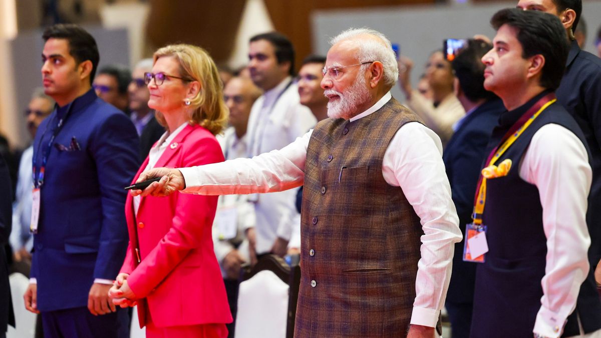 PM Modi calls for creating ethical AI and data privacy rules with ...