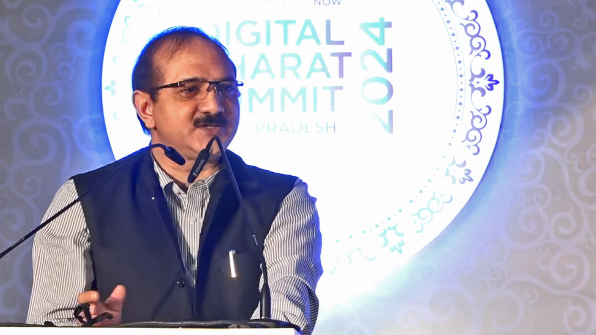 MeitY add'l secretary Bhuvnesh Kumar IAS takes over as Aadhaar ...