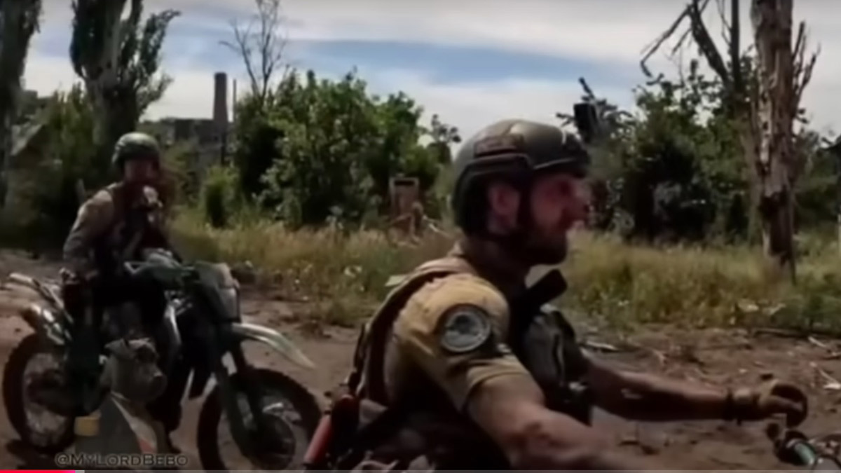 Motorcycles are Russia’s new assault vehicles in Ukraine’s battlefield ...
