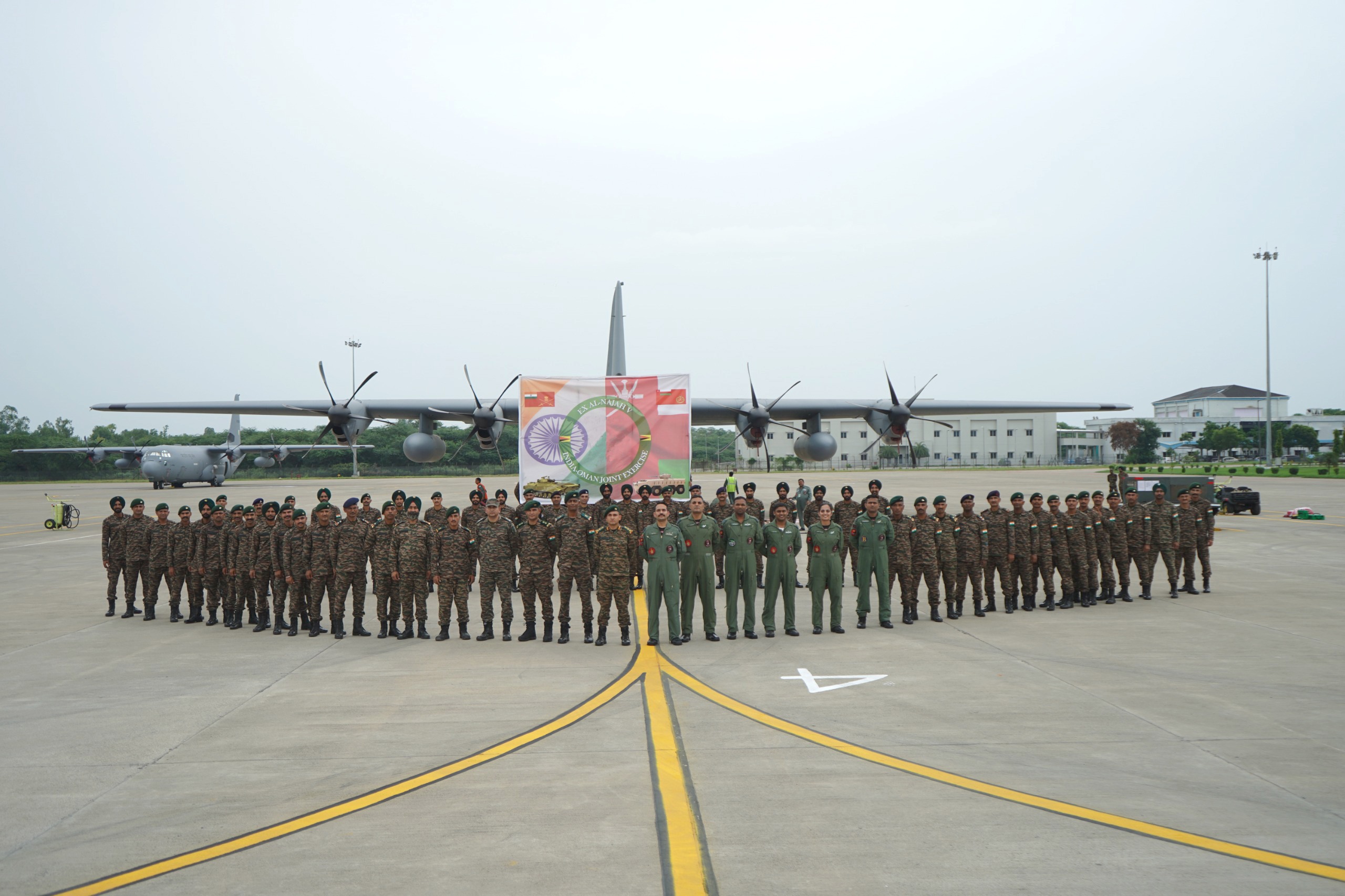Indian Army departs for 'Al Najah'. Joint counter-terrorism drill with ...