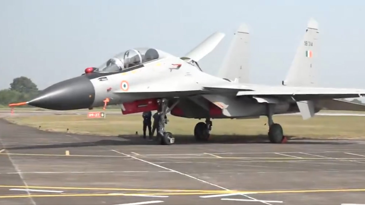 WATCH: First flight of LCA Tejas Mk1A! A historic leap for India's air ...