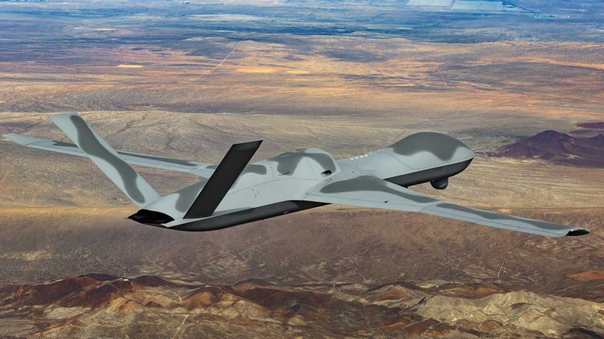 A game changer in manned-unmanned warfare? US stealth fighter F-22 ...