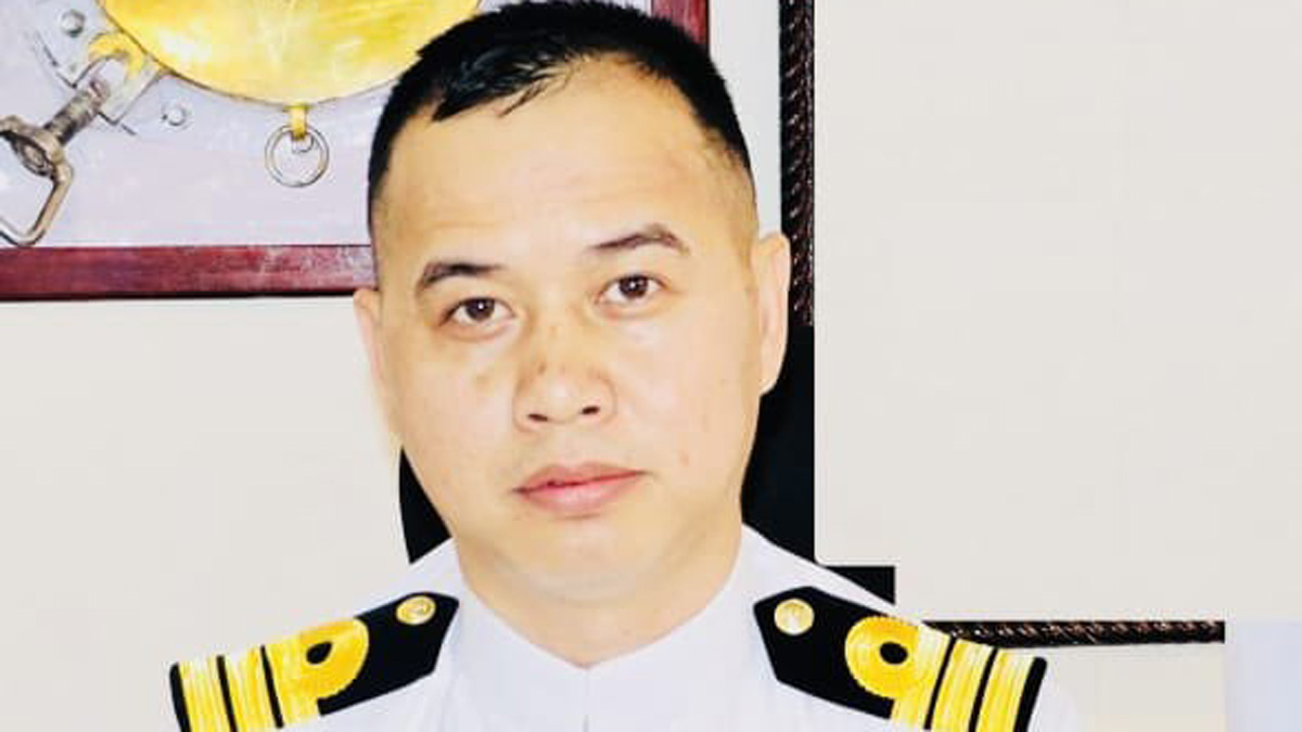 Who is Commander Ronie Chowpoo, first Indian Navy commander from ...
