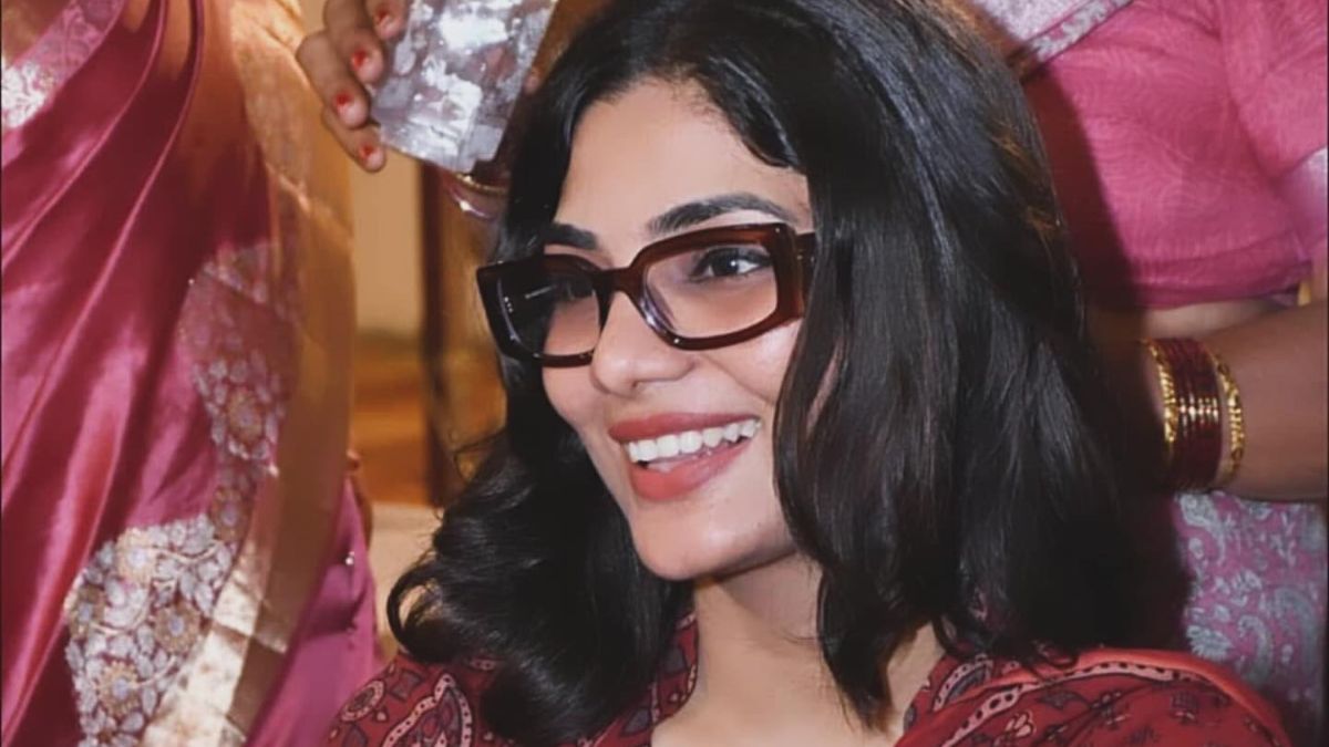 Who is Neha Singh Rathore, the folk singer booked for ‘objectionable ...