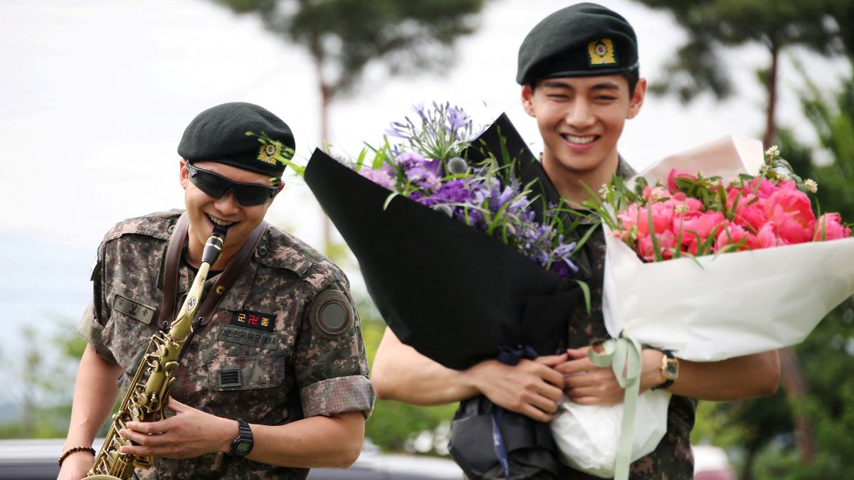 BTS members RM and V discharged from mandatory military service; fans ...