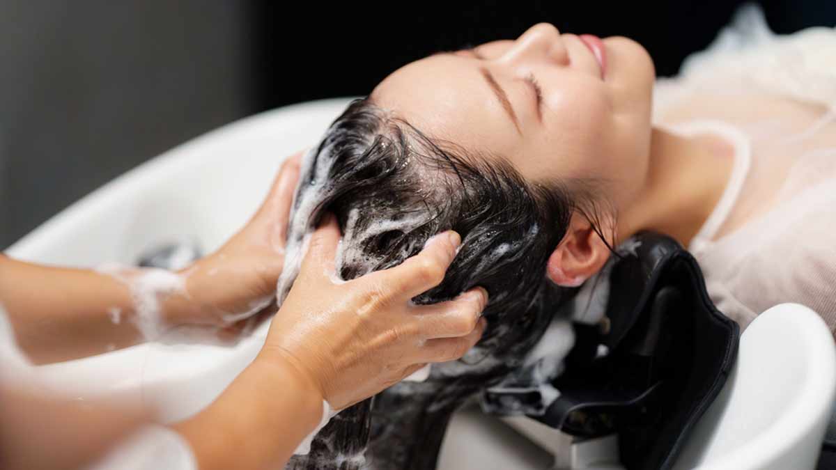 Beauty parlour stroke syndrome: Are you at risk of having your hair ...