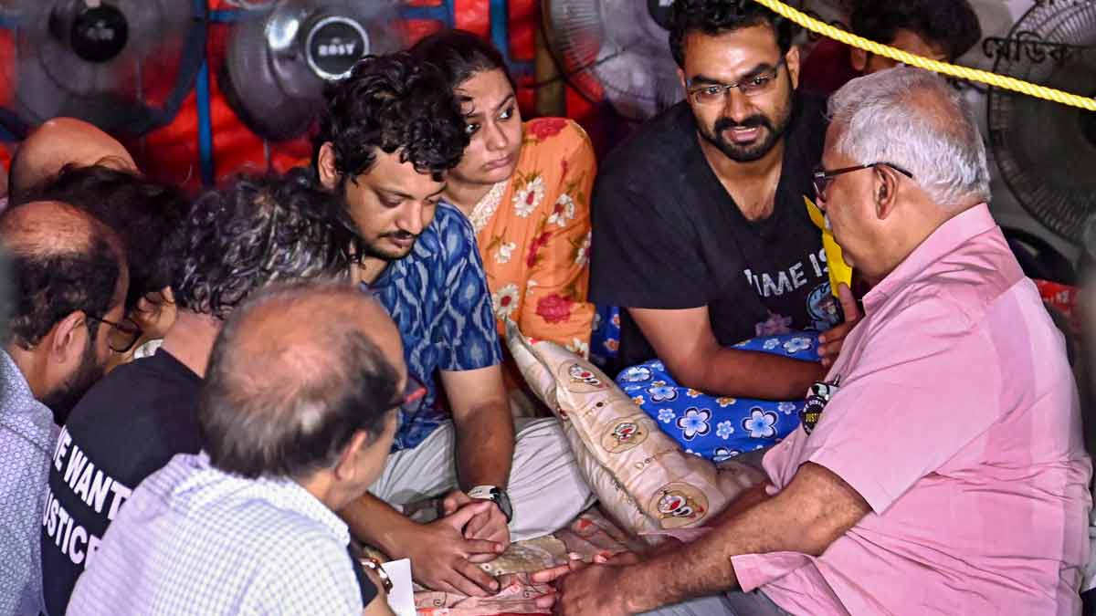 R.G. Kar doctor rape-murder case: Condition of fasting junior doctor ...
