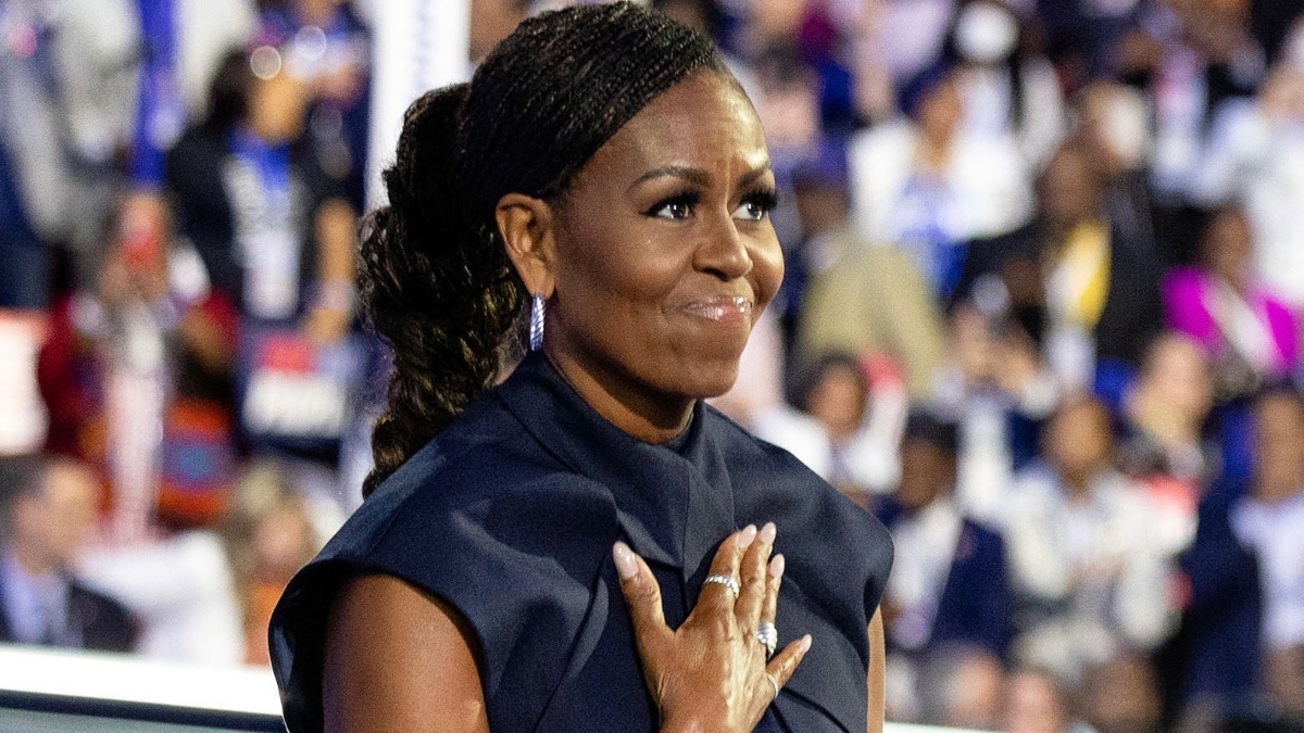 Secret Service agent invited lover to Michelle Obama's Hawaii beach ...