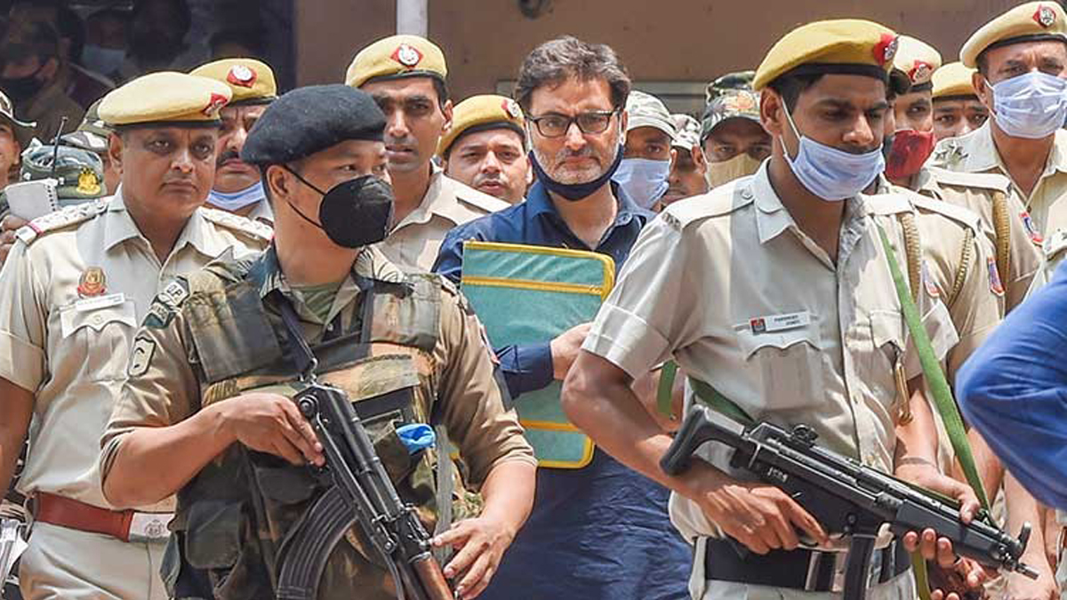 SC grants CBI’s plea restricting Yasin Malik’s travel to Jammu, terror convict to attend hearing ...