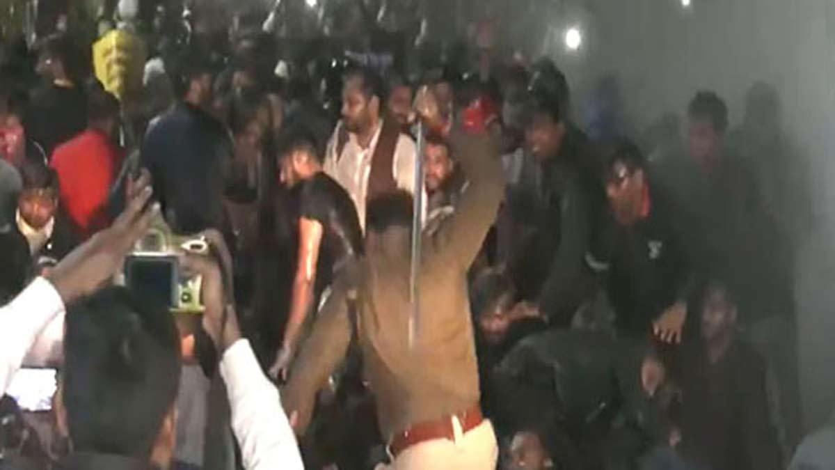 Bihar: Police use water cannons, lathicharge to disperse BPSC ...