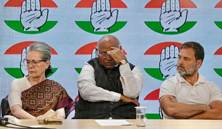 Setback for Congress as party gets fresh I-T notice of Rs 1,700 cr- The ...