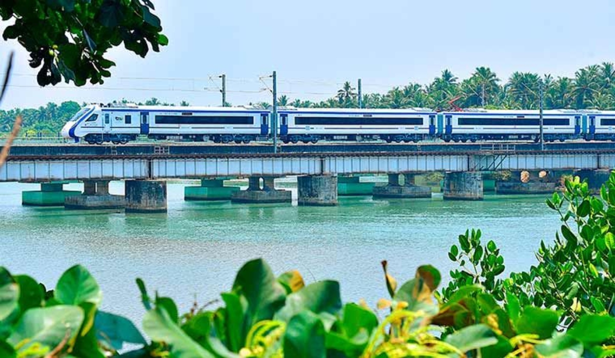 Vande Bharat train timetable: All routes, frequency, timings and other ...