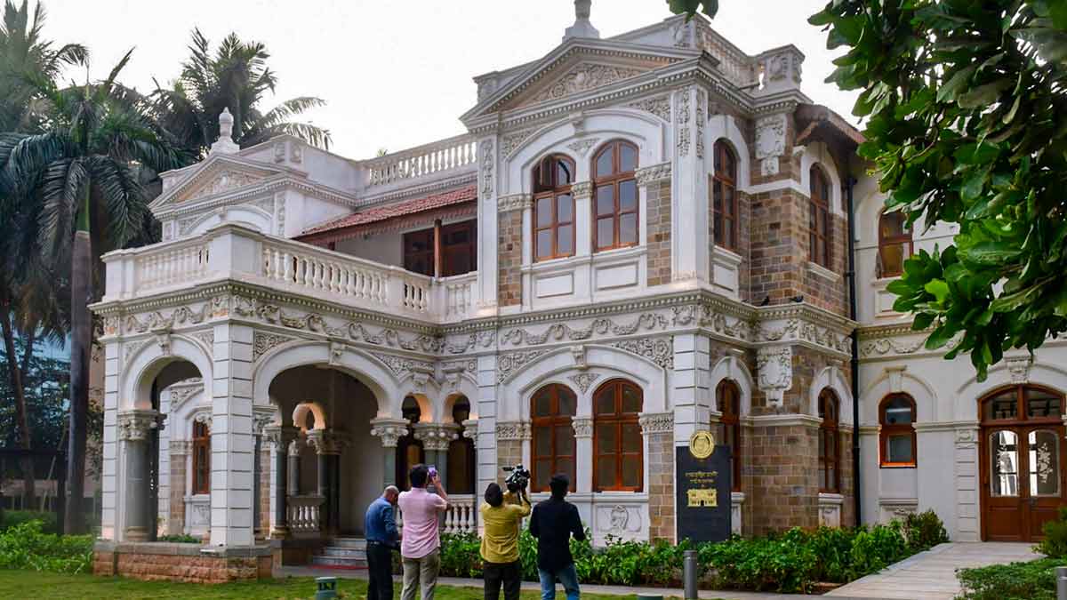 Underground museum, AR, digital mapping...: How Bal Thackeray's ...