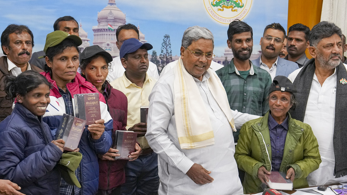 AK-56, countrymade guns: Karnataka police recover weapons from hideouts ...